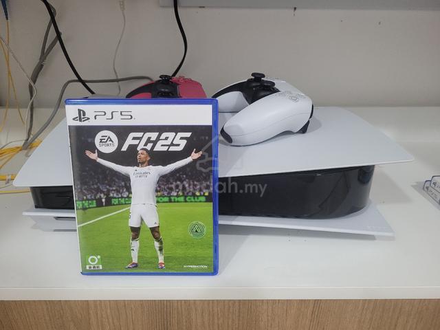 PS5 disc standard + 2 original controllers + FC25 - Games & Consoles ...