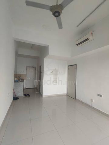 Condominium for Rent, 1 Bedroom, 300 sq.ft, Residence 8, Old Klang Road ...