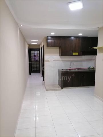 Apartment for Rent, 3 Bedroom, 850 sq.ft, Flora Damansara, Damansara ...
