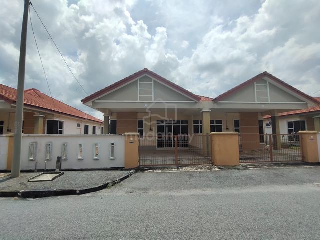 Semi-Detached House for Sale, 4 Bedroom, 2560 sq.ft, Guar Chempedak ...