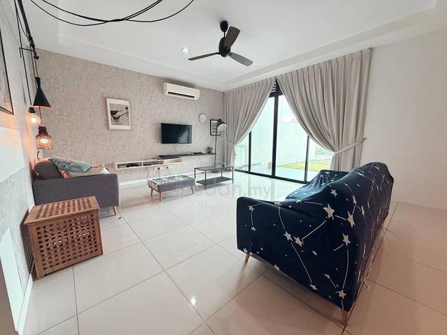 Townhouse Condo for Rent, 4 Bedroom, 2700 sq.ft, Residensi Ledang ...