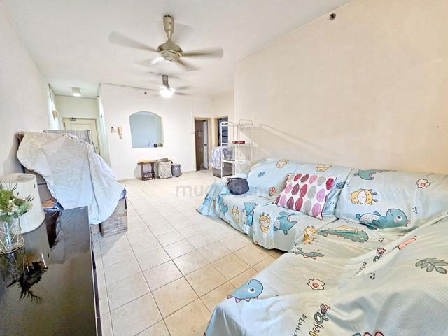 Service Residence for Sale, 3 Bedroom, 1050 sq.ft, Prima Regency ...