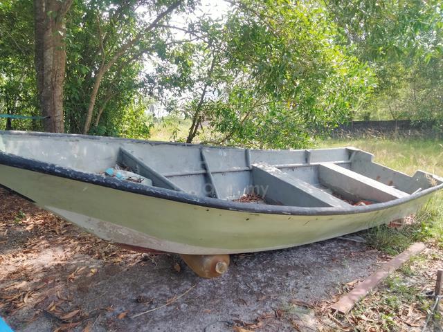 Bot fiber beserta enjin utk dijual - Commercial Vehicle & Boats for ...