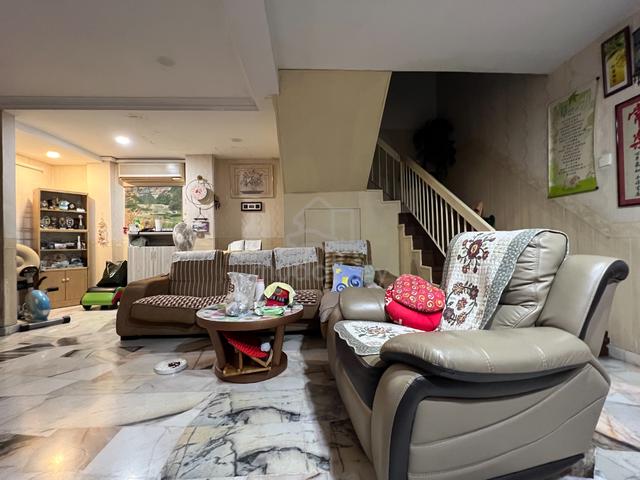 2-storey Terraced House for Sale, 4 Bedroom, 1470 sq.ft, Pandan Perdana ...