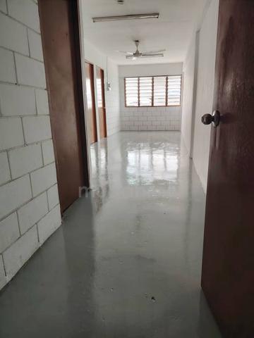 Flat for Sale, 3 Bedroom, 678 sq.ft, Taman Semarak II, Nilai, Negeri ...