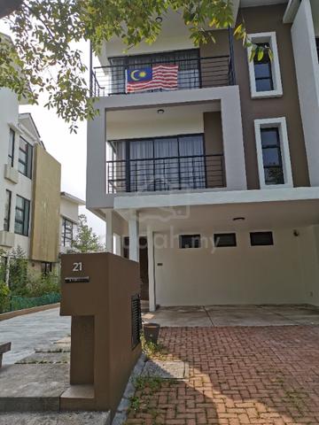 3-storey Terraced House for Rent, 5 Bedroom, 3400 sq.ft, Puchong ...