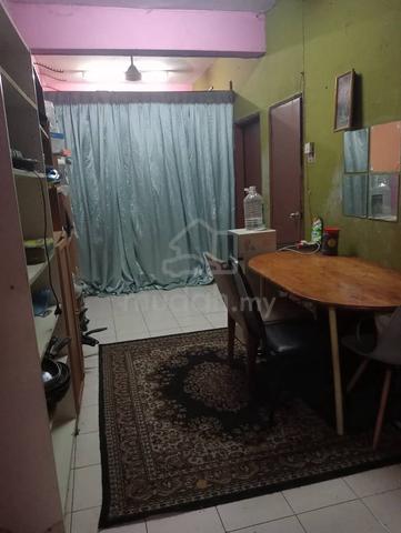 meja mkn solid - Furniture & Decoration for sale in Damansara Damai ...