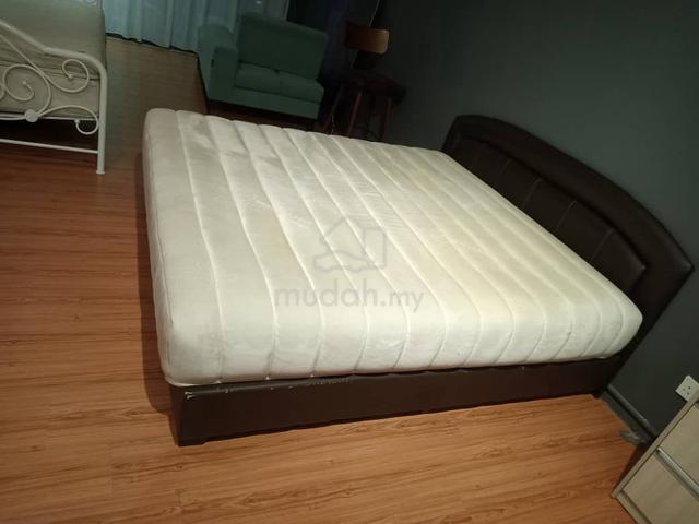 Divan king tilam king getha - Furniture & Decoration for sale in Ampang ...