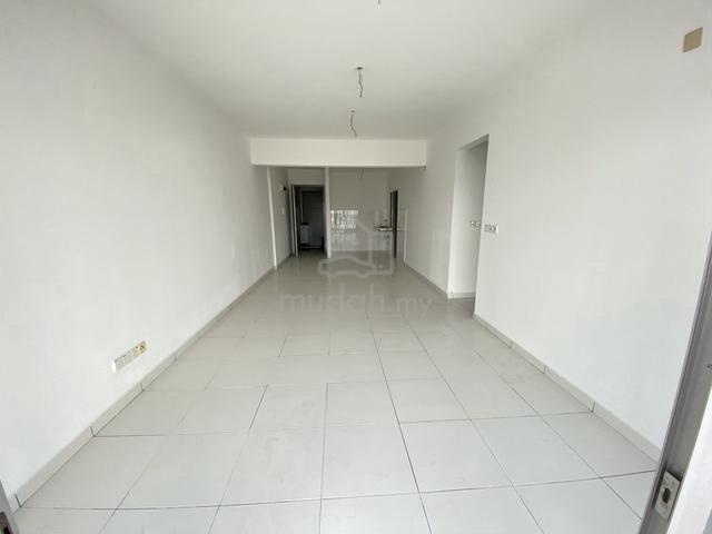 Service Residence for Sale, 2 Bedroom, 890 sq.ft, Axis Crown, Ampang ...