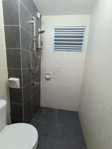 Townhouse for Sale, 3 Bedroom, 1308 sq.ft, Puncak Alam, Selangor ...