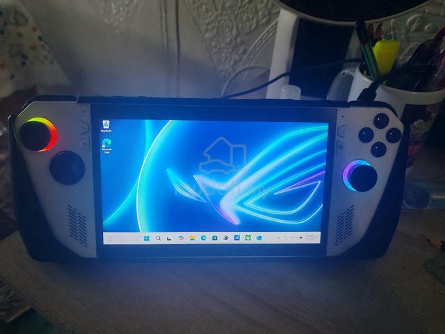 Asus Rog Ally Z1 Extreme - Games & Consoles for sale in Muar, Johor