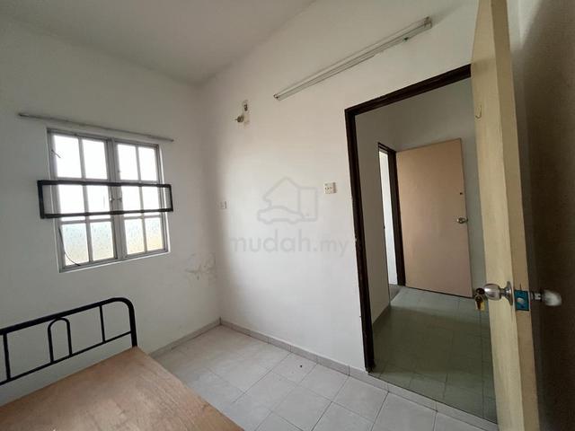 Apartment for Sale, 3 Bedroom, 990 sq.ft, Pangsapuri Bunga Raya, Bukit ...