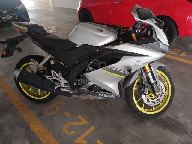 Yamaha R15 FREE 2 HELMET - Motorcycles for sale in Puncak Jalil, Selangor