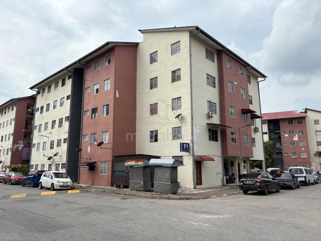 Apartment for Sale, 3 Bedroom, 560 sq.ft, Rumah Pangsa Pantai Peringgit ...