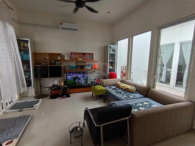3-storey Terraced House for Sale, 5 Bedroom, 3300 sq.ft, Tanjong Tokong ...
