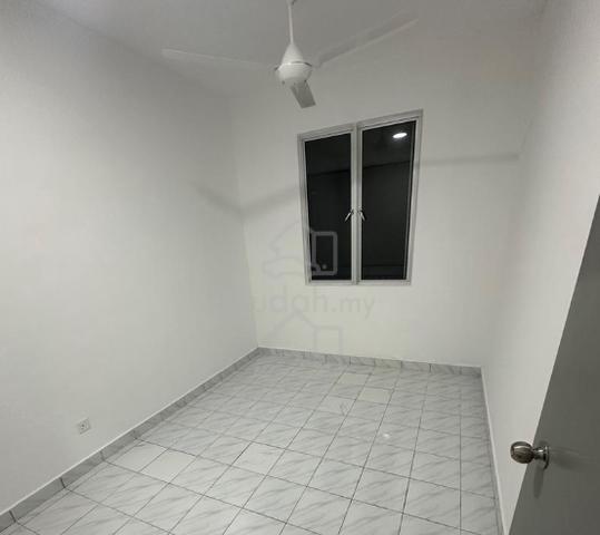 Condominium for Rent, 3 Bedroom, 865 sq.ft, Seri Serindit Residence ...