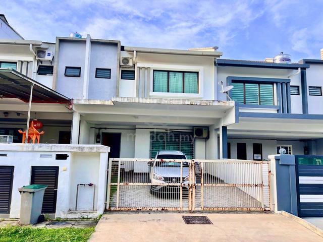 2-storey Terraced House for Sale, 4 Bedroom, 2200 sq.ft, Nilai, Negeri ...
