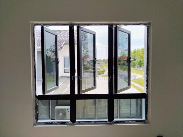Tingkap Casement Multi Point Penjabat (Aluminium& - Furniture ...