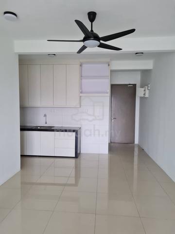 Condominium for Sale, 3 Bedroom, 960 sq.ft, Platinum Splendor Residensi ...