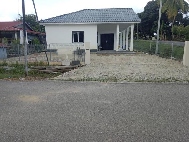 Bungalow House for Sale, 4 Bedroom, 7351 sq.ft, Muar, Johor | Mudah.my