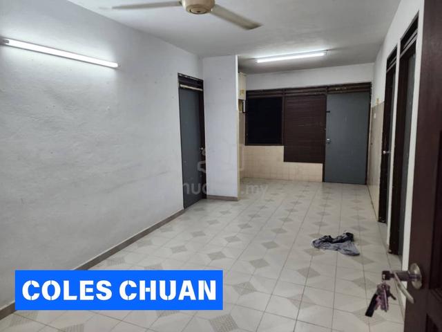 Flat for Rent, 3 Bedroom, 700 sq.ft, Taman Lip Sin Block 33 & 35, Bayan ...