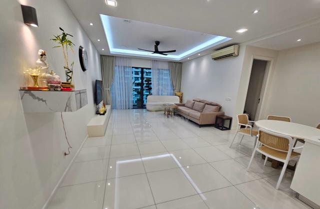 Condominium for Sale, 3 Bedroom, 1528 sq.ft, The Light Collection I ...