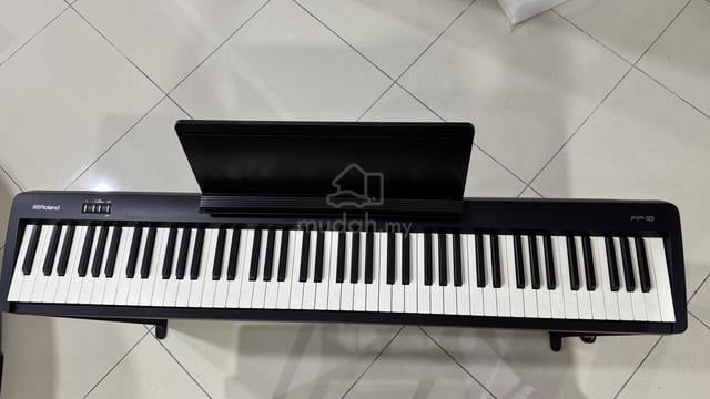 Roland FP-18 Digital Piano Black - Music Instruments for sale in Setia ...