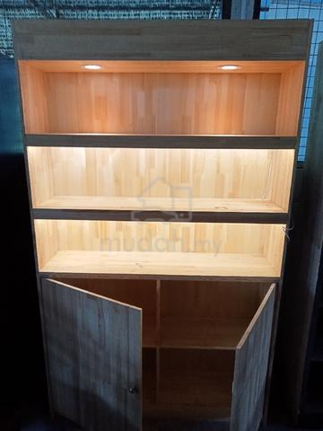 Almari display ikea - Furniture & Decoration for sale in Mersing, Johor