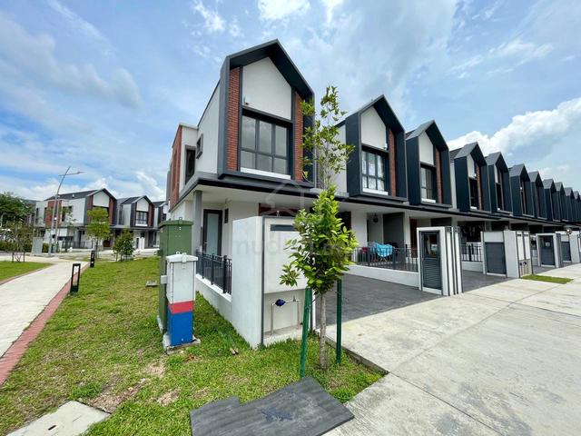 2-storey Terraced House for Sale, 3 Bedroom, 1398 sq.ft, Denai Alam ...