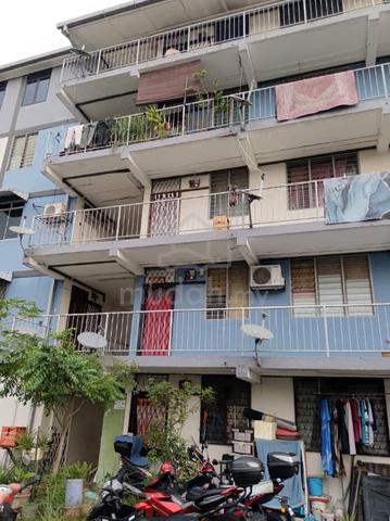 Flat for Sale, 2 Bedroom, 650 sq.ft, Seksyen 10 Wangsa Maju, Wangsa ...