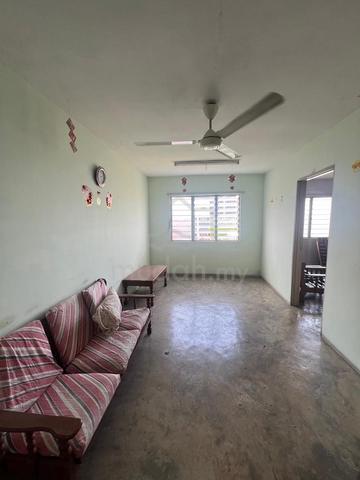 Flat for Rent, 3 Bedroom, 650 sq.ft, PPR Kampung Baru Air Panas ...