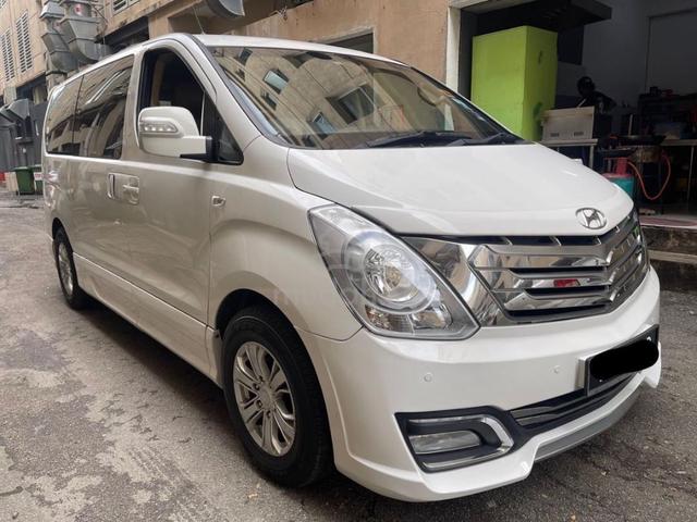 Hyundai Starex Auto 11 Seater - Cars for rent in Kota Damansara, Selangor
