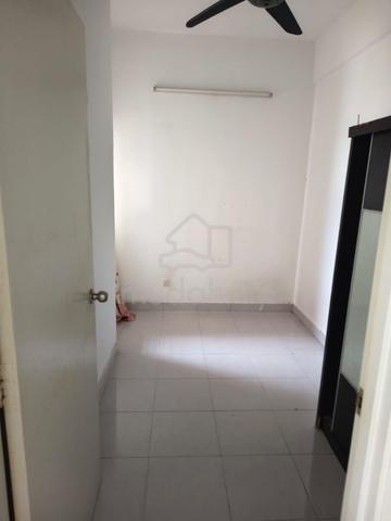 Apartment for Rent, 3 Bedroom, 732 sq.ft, Pangsapuri Kemuning Aman ...