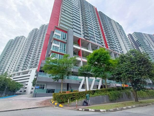 Service Residence for Sale, 3 Bedroom, 751 sq.ft, The Zizz, Damansara ...