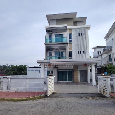 Bungalow House for Sale, 8 Bedroom, 5478 sq.ft, Ipoh, Perak | Mudah.my