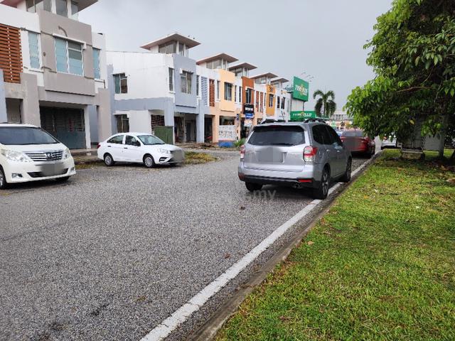 Prime Location Good Investment Crowded Bandar Botanic Ambang Botanic ...