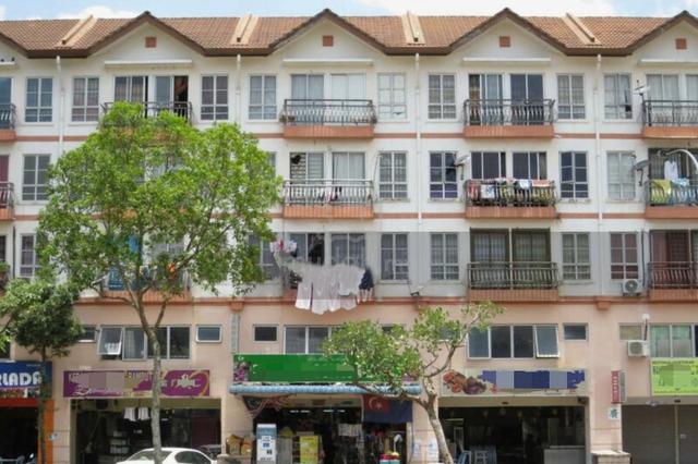 Apartment for Sale, 3 Bedroom, 710 sq.ft, Park Avenue (Tampoi Indah ...