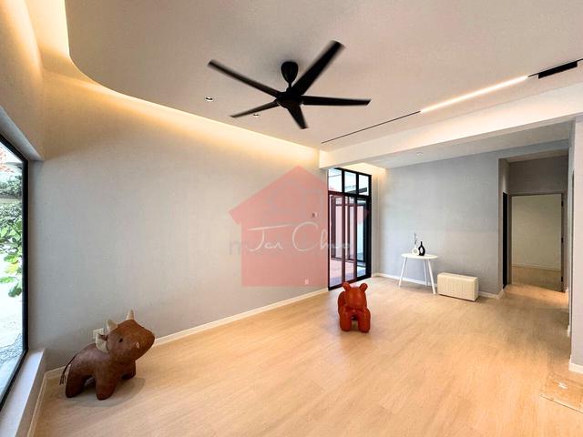 Semi-Detached House for Sale, 4 Bedroom, 2238 sq.ft, Ayer Itam, Penang | Mudah.my