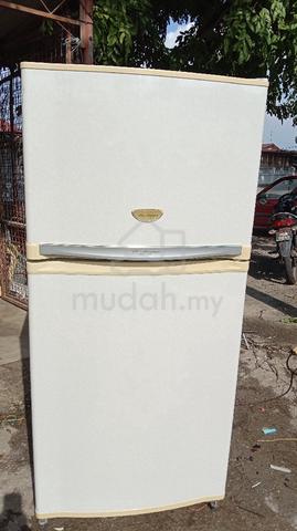sharp 2 pintu (besar) - Home Appliances & Kitchen for sale in Sungai ...