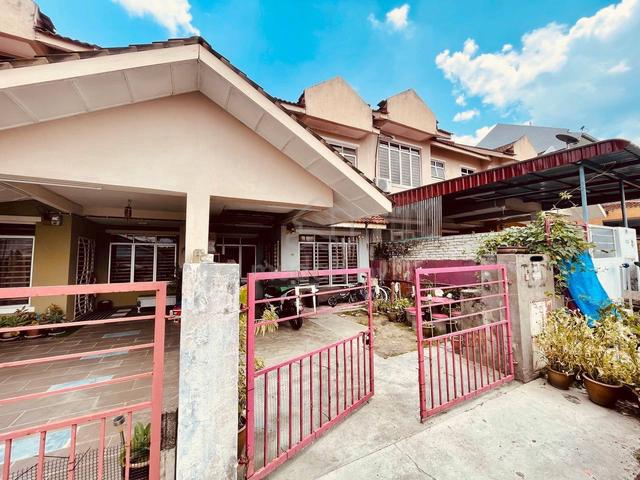 2-storey Terraced House for Sale, 4 Bedroom, 1400 sq.ft, Mantin, Negeri ...
