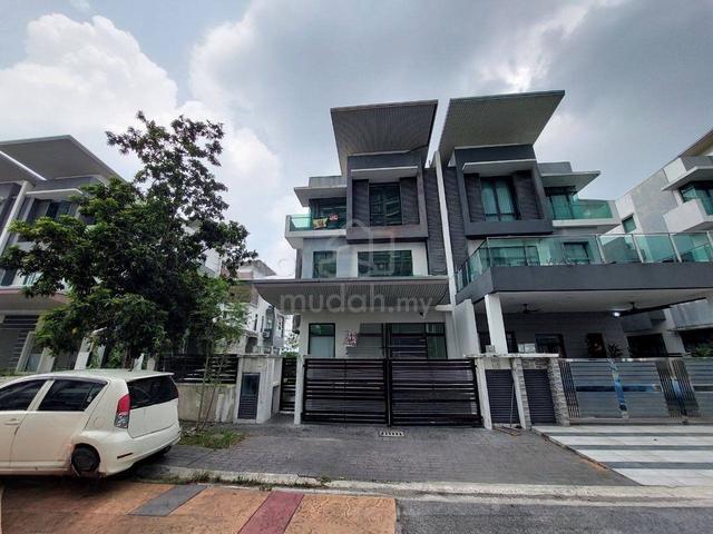 Semi-Detached House for Sale, 5 Bedroom, 3774 sq.ft, USJ, Selangor ...