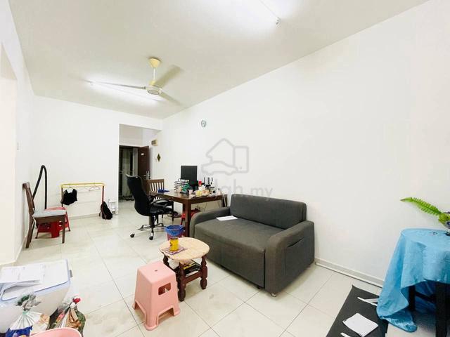 Apartment for Sale, 3 Bedroom, 780 sq.ft, Mandarina Court, Cheras ...