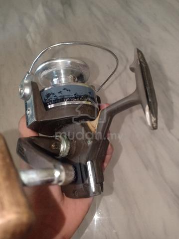 fishing reel / mesin pancing pantai. banax sx 5000 - Sports & Outdoors ...