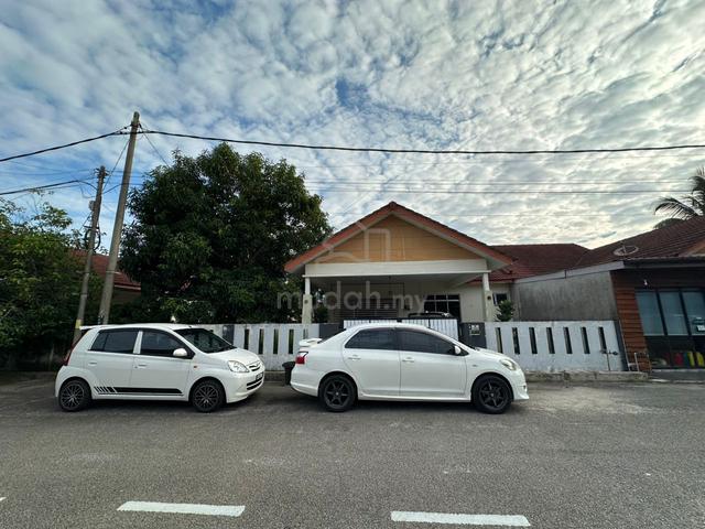 Semi-Detached House for Sale, 3 Bedroom, 2939 sq.ft, Kemaman ...