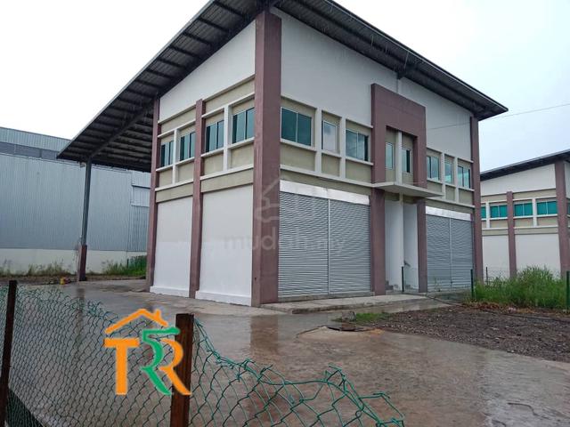 Warehouse / Factory for Rent, 2050 sq.ft, Kuching, Sarawak | Mudah.my