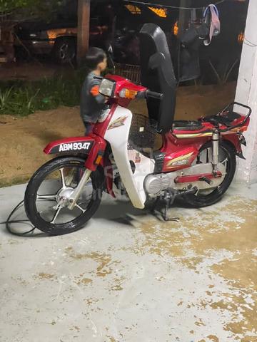 EX5 maroon - Motorcycles for sale in Machang, Kelantan