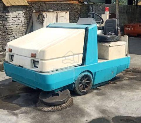 Tennant Sweeper 6550 - Commercial Vehicle & Boats for sale in Tebrau, Johor