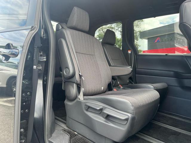 TOYOTA VOXY 2.0 LATEST 7 SEATER *UNREGiSTERED*NEGO - Cars for sale in ...