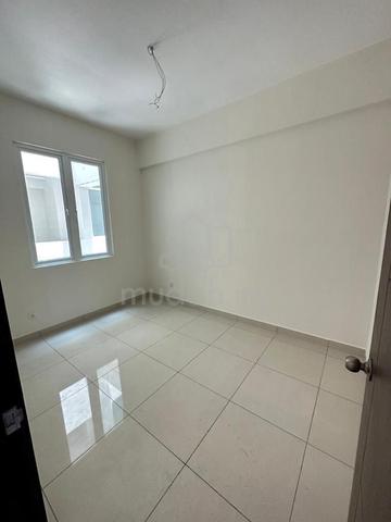 Condominium for Sale, 4 Bedroom, 1580 sq.ft, Orange Regency ...