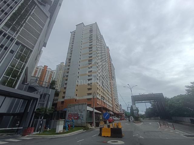 Apartment for Sale, 3 Bedroom, 650 sq.ft, Flora Damansara, Damansara ...